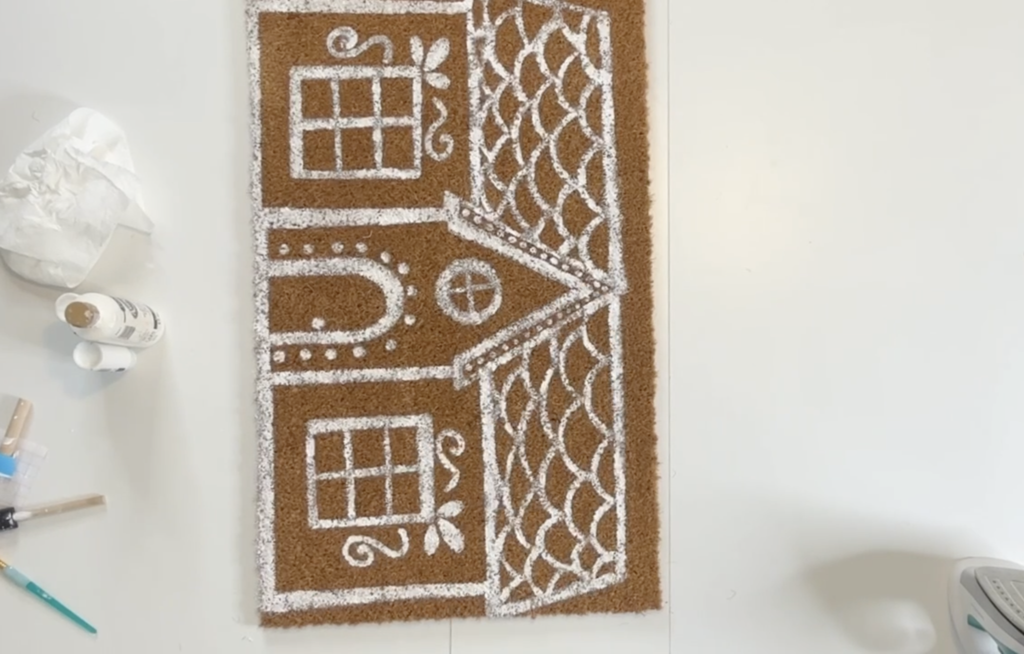 Gingerbread House Doormat – Crafty Gal Confessions